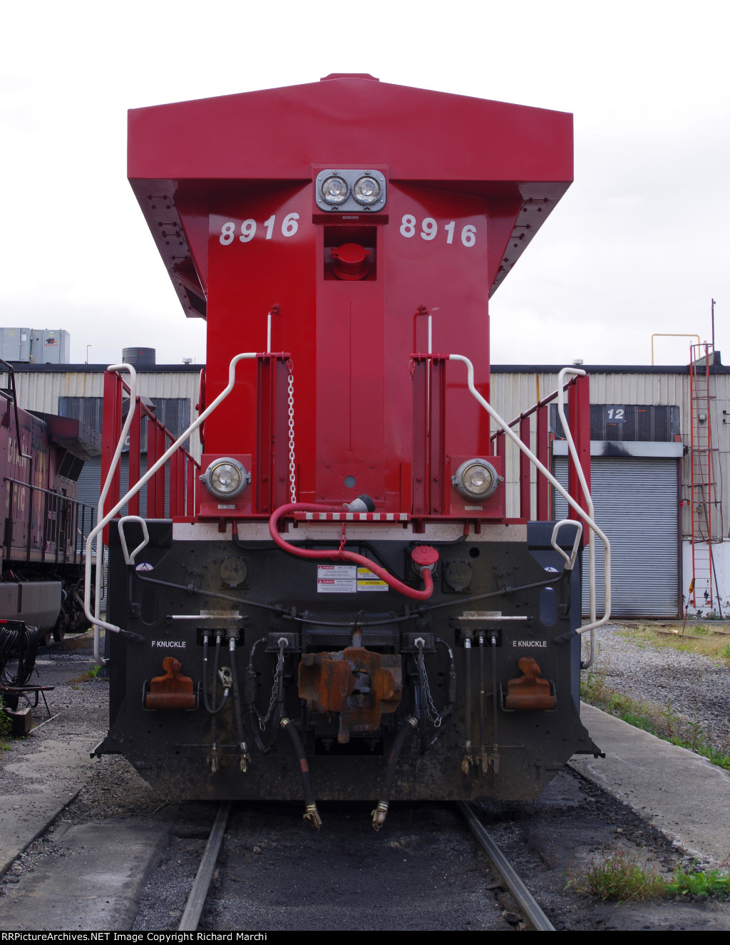 CP 8916